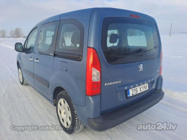 Zils Peugeot Partner 2010 Paide, ar dzinēja tilpumu 1.60 L un nobraukumu 340 tūkst. km par 2990 €, foto 3 vietnē AUTOMOTO.COM.LV