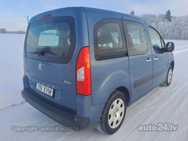 Zils Peugeot Partner 2010 Paide, ar dzinēja tilpumu 1.60 L un nobraukumu 340 tūkst. km par 2990 €, foto 5 vietnē AUTOMOTO.COM.LV