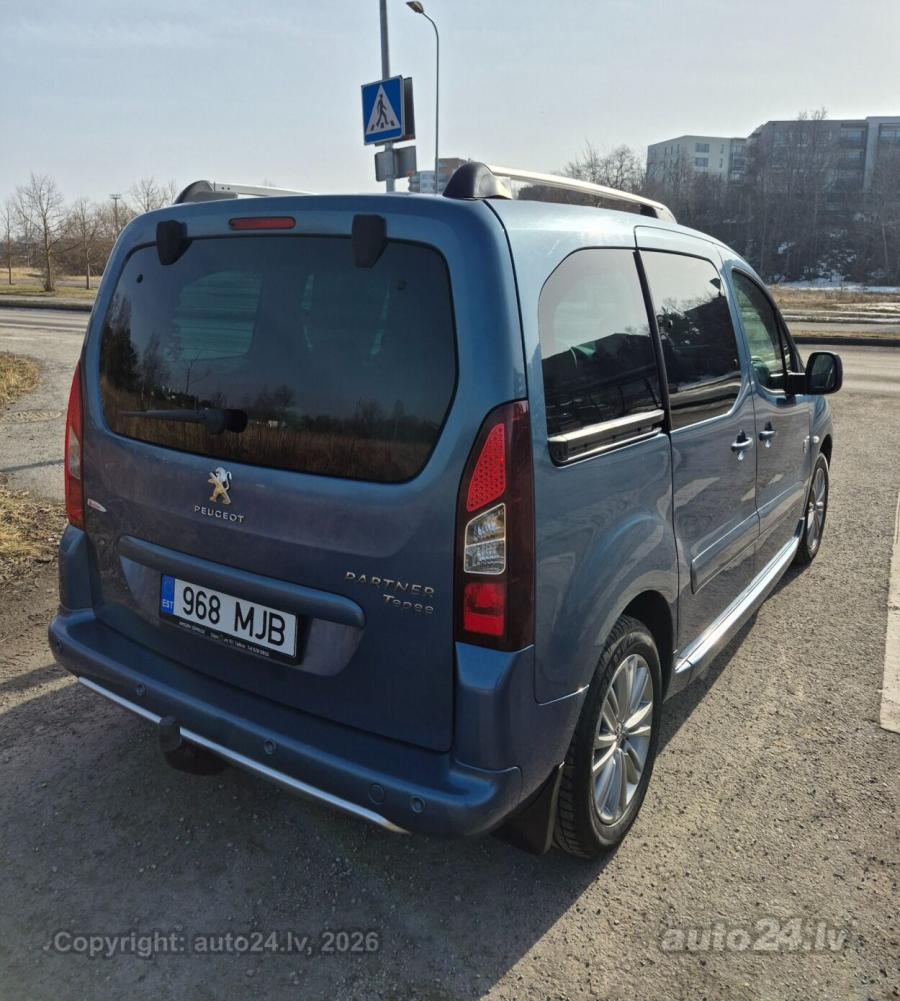 Blue Peugeot Partner 2013 in Tallinn, with an engine capacity of 1.60 L and mileage of 168 thousand km for 4490 €, photo 3 on AUTOMOTO.COM.LV