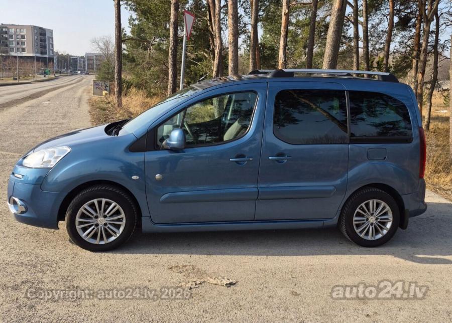 Blue Peugeot Partner 2013 in Tallinn, with an engine capacity of 1.60 L and mileage of 168 thousand km for 4490 €, photo 6 on AUTOMOTO.COM.LV