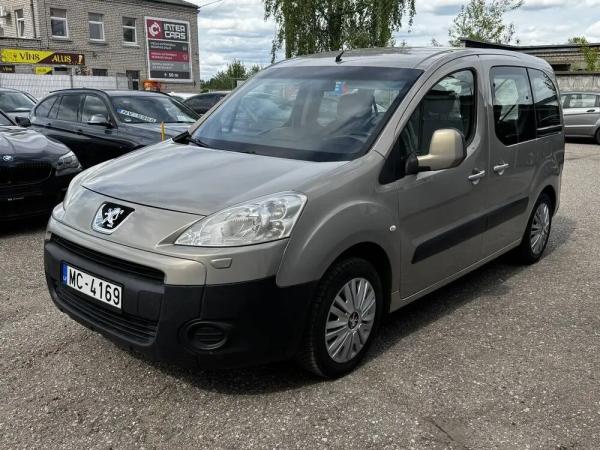 Brūns Peugeot Partner 2009 Daugavpils, ar dzinēja tilpumu 1.60 L un nobraukumu 275 tūkst. km par 2300 €, foto 3 vietnē AUTOMOTO.COM.LV
