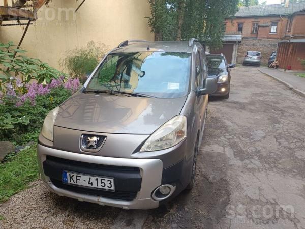 Brūns Peugeot Partner 2009 Rīga, ar dzinēja tilpumu 1.60 L un nobraukumu 373 tūkst. km par 2500 €, foto 1 vietnē AUTOMOTO.COM.LV