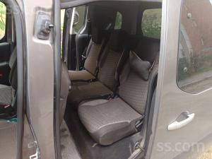 Brūns Peugeot Partner 2009 Rīga, ar dzinēja tilpumu 1.60 L un nobraukumu 373 tūkst. km par 2500 €, foto 4 vietnē AUTOMOTO.COM.LV