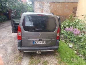 Brūns Peugeot Partner 2009 Rīga, ar dzinēja tilpumu 1.60 L un nobraukumu 373 tūkst. km par 2500 €, foto 6 vietnē AUTOMOTO.COM.LV