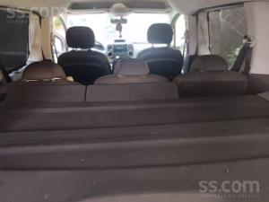 Brūns Peugeot Partner 2009 Rīga, ar dzinēja tilpumu 1.60 L un nobraukumu 373 tūkst. km par 2500 €, foto 9 vietnē AUTOMOTO.COM.LV