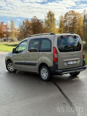 Brown Peugeot Partner 2009 in Kuldiga, with an engine capacity of 1.60 L and mileage of 496 thousand km for 1500 €, photo 4 on AUTOMOTO.COM.LV