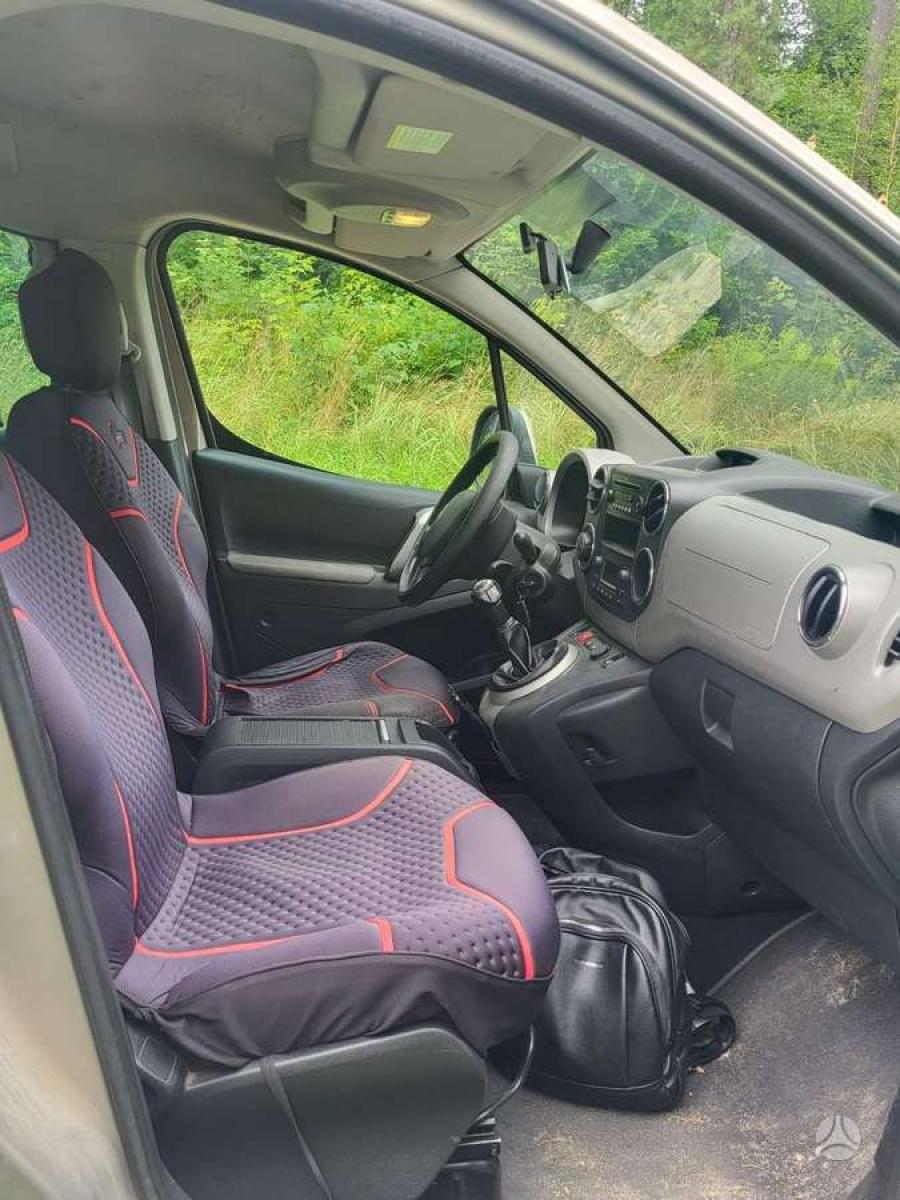 Brūns Peugeot Partner 2010 Viļņa, ar dzinēja tilpumu 1.56 L un nobraukumu 247 tūkst. km par 2800 €, foto 10 vietnē AUTOMOTO.COM.LV