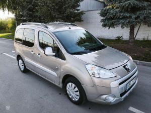 Brūns Peugeot Partner 2011 Šauļi, ar dzinēja tilpumu 1.60 L un nobraukumu 200 tūkst. km par 2400 €, foto 12 vietnē AUTOMOTO.COM.LV