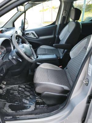 Brūns Peugeot Partner 2011 Šauļi, ar dzinēja tilpumu 1.60 L un nobraukumu 200 tūkst. km par 2400 €, foto 13 vietnē AUTOMOTO.COM.LV