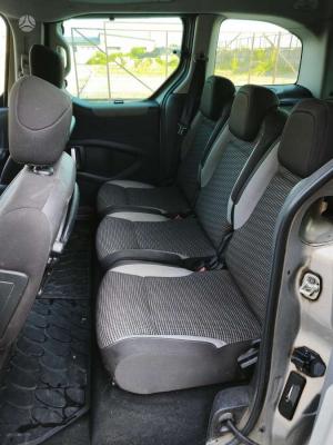 Brūns Peugeot Partner 2011 Šauļi, ar dzinēja tilpumu 1.60 L un nobraukumu 200 tūkst. km par 2400 €, foto 15 vietnē AUTOMOTO.COM.LV