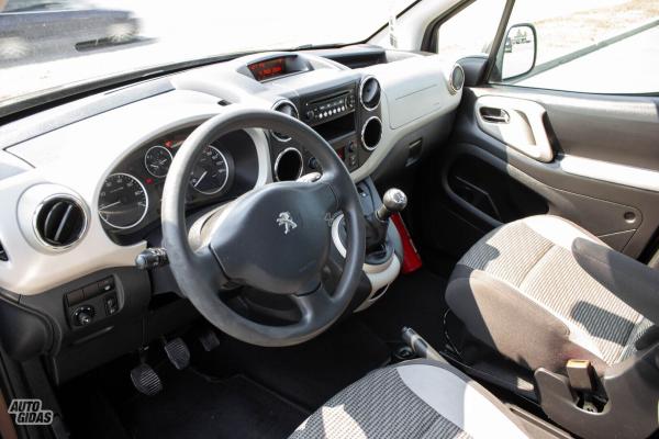 Brūns Peugeot Partner 2013 Kauņa, ar dzinēja tilpumu 1.60 L un nobraukumu 287 tūkst. km par 5200 €, foto 7 vietnē AUTOMOTO.COM.LV