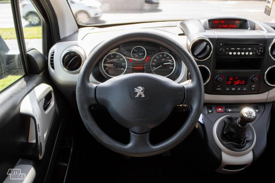 Brown Peugeot Partner 2013 in Kaunas, with an engine capacity of 1.60 L and mileage of 287 thousand km for 5200 €, photo 11 on AUTOMOTO.COM.LV