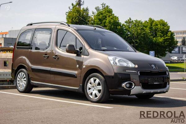 Brown Peugeot Partner 2013 in Kaunas, with an engine capacity of 1.56 L and mileage of 287 thousand km for 5200 €, photo 3 on AUTOMOTO.COM.LV