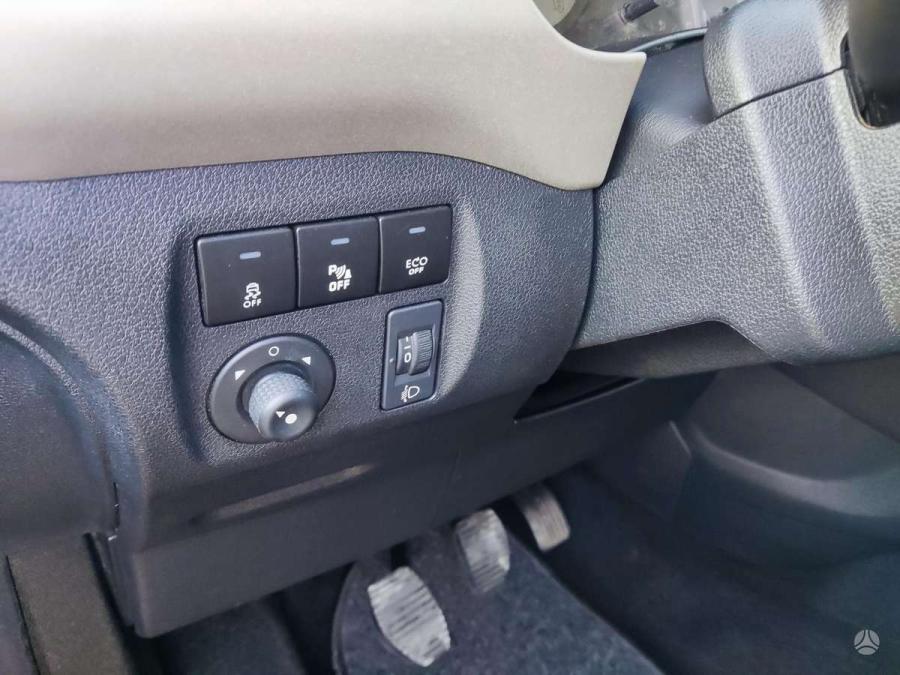 Brown Peugeot Partner 2016 in Pakruojis, with an engine capacity of 1.20 L and mileage of 175 thousand km for 5850 €, photo 27 on AUTOMOTO.COM.LV
