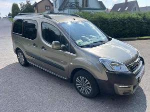 Brūns Peugeot Partner 2016 Raseiniai, ar dzinēja tilpumu 1.56 L un nobraukumu 274 tūkst. km par 5650 €, foto 5 vietnē AUTOMOTO.COM.LV