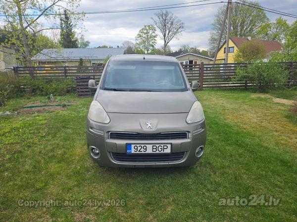 Brūns Peugeot Partner 2012 Tallina, ar dzinēja tilpumu 1.60 L un nobraukumu 161 tūkst. km par 3500 €, foto 1 vietnē AUTOMOTO.COM.LV