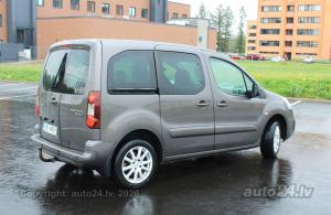 Brūns Peugeot Partner 2018 Rapla, ar dzinēja tilpumu 1.60 L un nobraukumu 261 tūkst. km par 6490 €, foto 4 vietnē AUTOMOTO.COM.LV