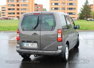 Brūns Peugeot Partner 2018 Rapla, ar dzinēja tilpumu 1.60 L un nobraukumu 261 tūkst. km par 6490 €, foto 5 vietnē AUTOMOTO.COM.LV