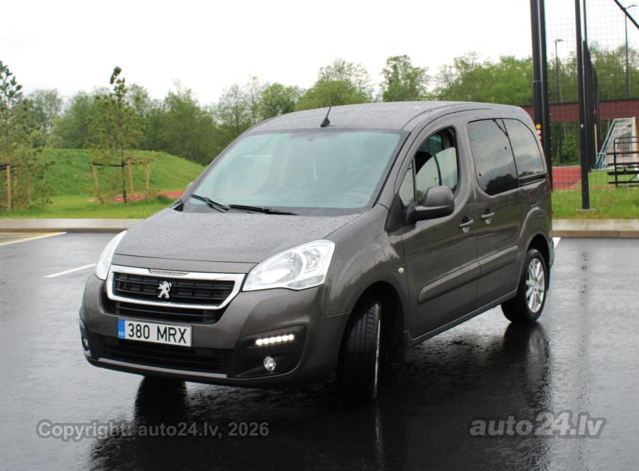Brūns Peugeot Partner 2018 Rapla, ar dzinēja tilpumu 1.60 L un nobraukumu 261 tūkst. km par 6490 €, foto 9 vietnē AUTOMOTO.COM.LV