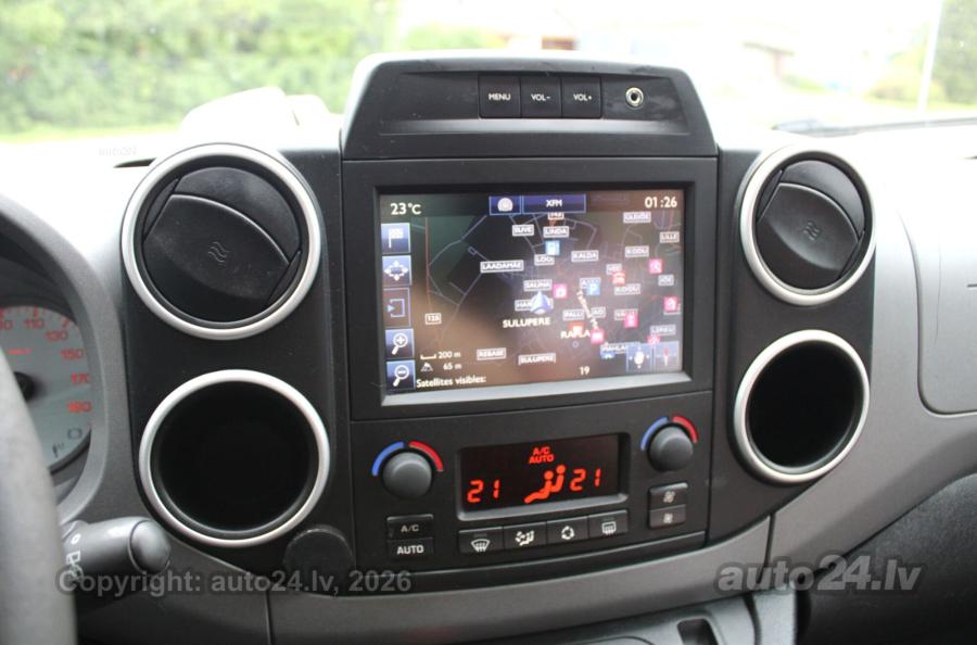 Brown Peugeot Partner 2018 in Rapla, with an engine capacity of 1.60 L and mileage of 262 thousand km for 5990 €, photo 14 on AUTOMOTO.COM.LV