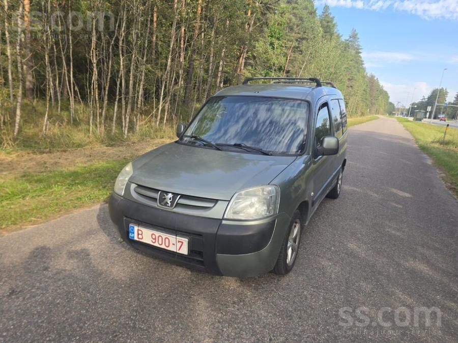Green Peugeot Partner 2006 in Riga, with an engine capacity of 1.60 L and mileage of 0 thousand km for 1490 €, photo 1 on AUTOMOTO.COM.LV