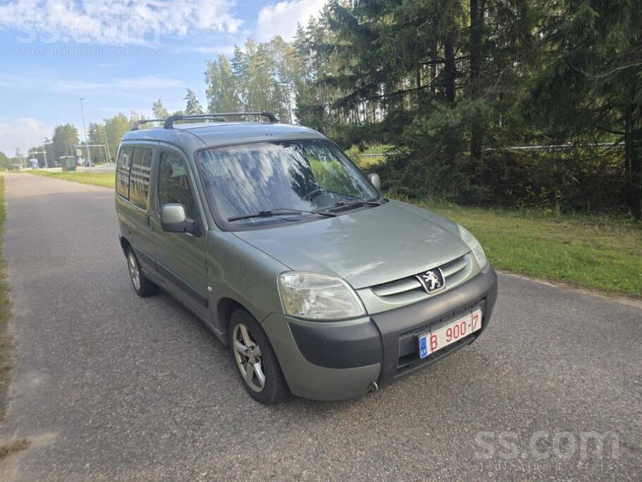 Green Peugeot Partner 2006 in Riga, with an engine capacity of 1.60 L and mileage of 0 thousand km for 1490 €, photo 3 on AUTOMOTO.COM.LV