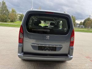 Pelēks Peugeot Partner 2012 Šauļi, ar dzinēja tilpumu 1.56 L un nobraukumu 227 tūkst. km par 3850 €, foto 7 vietnē AUTOMOTO.COM.LV