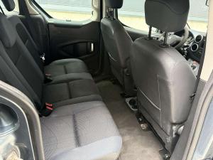 Pelēks Peugeot Partner 2012 Šauļi, ar dzinēja tilpumu 1.56 L un nobraukumu 227 tūkst. km par 3850 €, foto 19 vietnē AUTOMOTO.COM.LV