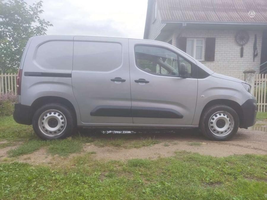 Pelēks Peugeot Partner 2020 Kauņa, ar dzinēja tilpumu 1.50 L un nobraukumu 199 tūkst. km par 6200 €, foto 7 vietnē AUTOMOTO.COM.LV