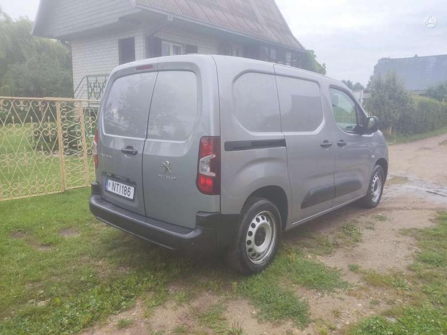 Pelēks Peugeot Partner 2020 Kauņa, ar dzinēja tilpumu 1.50 L un nobraukumu 199 tūkst. km par 6200 €, foto 9 vietnē AUTOMOTO.COM.LV