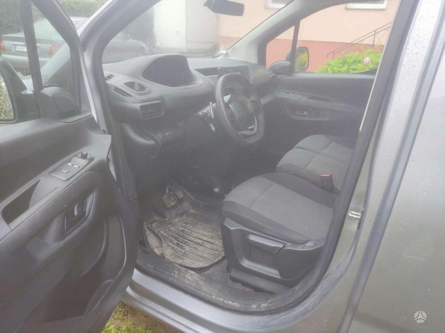 Pelēks Peugeot Partner 2020 Kauņa, ar dzinēja tilpumu 1.50 L un nobraukumu 199 tūkst. km par 6200 €, foto 13 vietnē AUTOMOTO.COM.LV