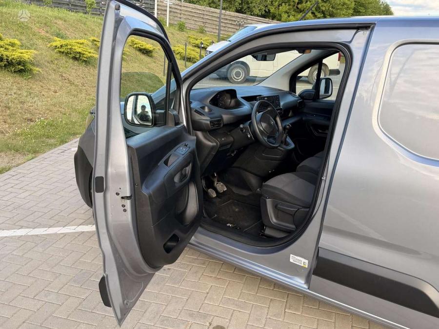 Серый Пежо Partner 2020 в Вильнюс, объемом двигателя 1.50 л и пробегом 88 тыс. км за 8000 €, фото 21 на AUTOMOTO.COM.LV