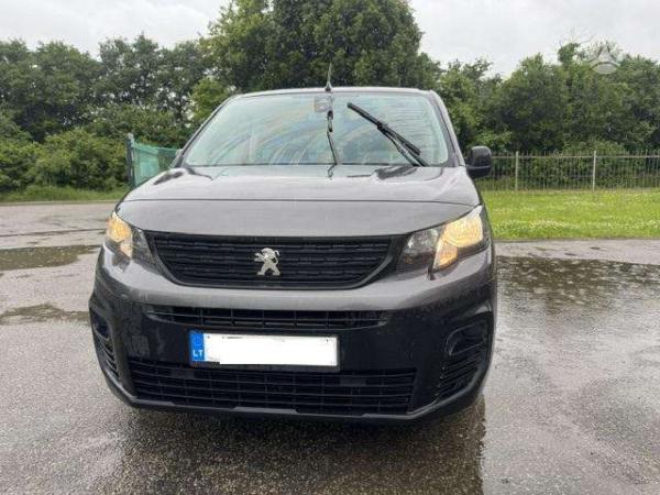 Pelēks Peugeot Partner 2022 Viļņa, ar dzinēja tilpumu 1.50 L un nobraukumu 266 tūkst. km par 10400 €, foto 3 vietnē AUTOMOTO.COM.LV