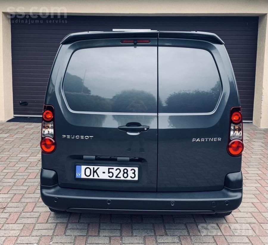 Pelēks Peugeot Partner 2018 Liepāja, ar dzinēja tilpumu 1.60 L un nobraukumu 81 tūkst. km par 7950 €, foto 7 vietnē AUTOMOTO.COM.LV