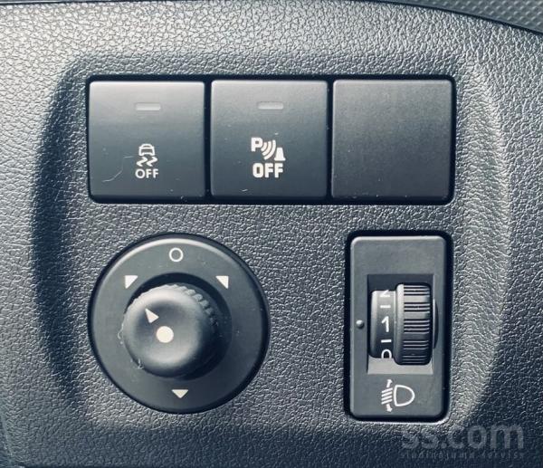 Grey Peugeot Partner 2018 in Liepaja, with an engine capacity of 1.60 L and mileage of 81 thousand km for 7950 €, photo 10 on AUTOMOTO.COM.LV