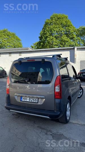 Pelēks Peugeot Partner 2009 Rīga, ar dzinēja tilpumu 1.60 L un nobraukumu 331 tūkst. km par 3600 €, foto 2 vietnē AUTOMOTO.COM.LV