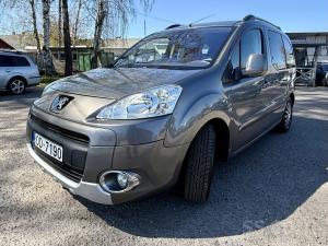 Grey Peugeot Partner 2009 in Riga, with an engine capacity of 1.60 L and mileage of 0 thousand km for 4350 €, photo 4 on AUTOMOTO.COM.LV