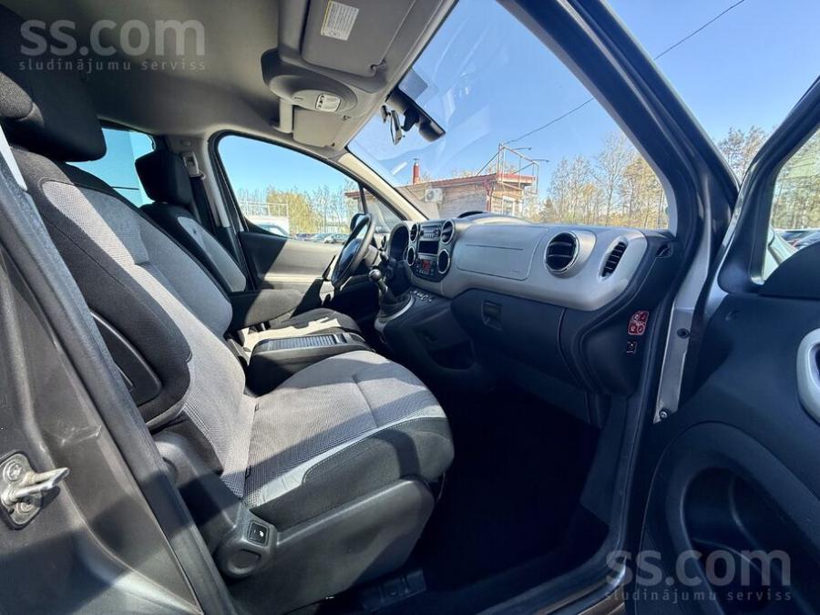 Grey Peugeot Partner 2009 in Riga, with an engine capacity of 1.60 L and mileage of 0 thousand km for 4350 €, photo 14 on AUTOMOTO.COM.LV