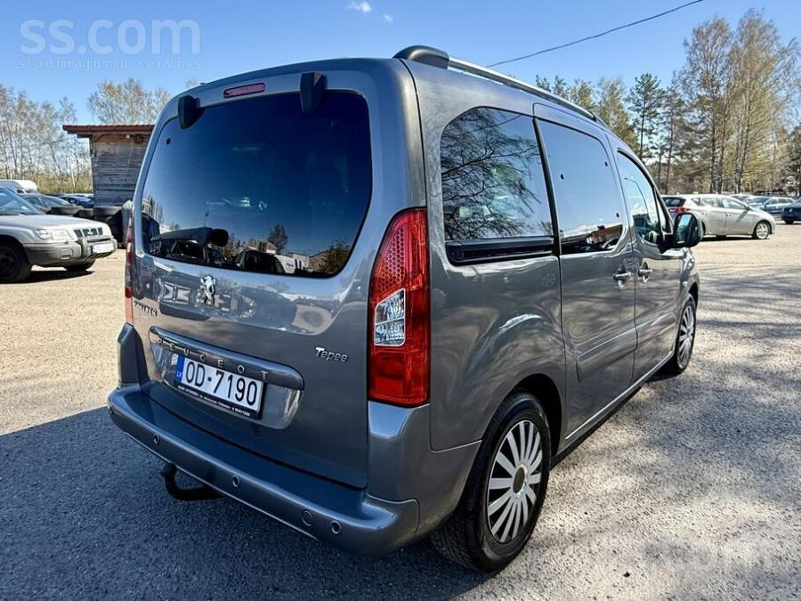 Grey Peugeot Partner 2009 in Riga, with an engine capacity of 1.60 L and mileage of 0 thousand km for 4350 €, photo 26 on AUTOMOTO.COM.LV