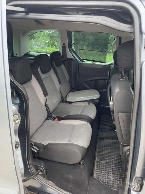 Pelēks Peugeot Partner 2009 Tauragė, ar dzinēja tilpumu 1.56 L un nobraukumu 445 tūkst. km par 2800 €, foto 9 vietnē AUTOMOTO.COM.LV