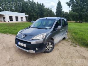 Grey Peugeot Partner 2009 in Jelgava, with an engine capacity of 1.60 L and mileage of 471 thousand km for 1750 €, photo 4 on AUTOMOTO.COM.LV