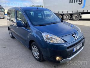 Pelēks Peugeot Partner 2009 Rīga, ar dzinēja tilpumu 1.60 L un nobraukumu 285 tūkst. km par 2990 €, foto 4 vietnē AUTOMOTO.COM.LV
