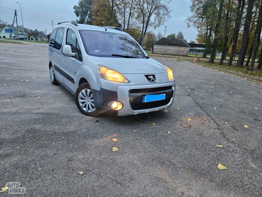 Pelēks Peugeot Partner 2009 Vilkaviškis, ar dzinēja tilpumu 1.60 L un nobraukumu 0 tūkst. km par 1500 €, foto 1 vietnē AUTOMOTO.COM.LV