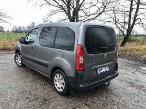 Grey Peugeot Partner 2010 in Talsi, with an engine capacity of 1.60 L and mileage of 370 thousand km for 1800 €, photo 2 on AUTOMOTO.COM.LV