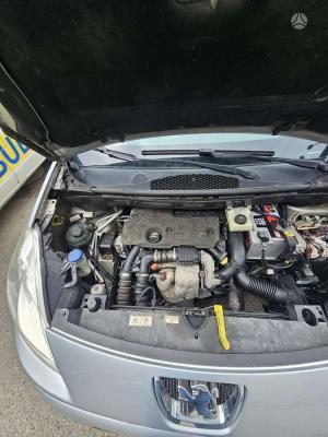 Grey Peugeot Partner 2011 in Vilnius, with an engine capacity of 1.56 L and mileage of 263 thousand km for 2000 €, photo 8 on AUTOMOTO.COM.LV