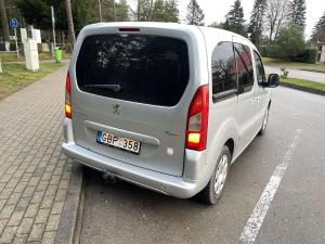 Grey Peugeot Partner 2012 in Silale, with an engine capacity of 1.56 L and mileage of 351 thousand km for 1700 €, photo 5 on AUTOMOTO.COM.LV