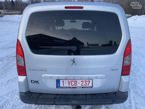 Grey Peugeot Partner 2012 in Kaunas, with an engine capacity of 1.60 L and mileage of 320 thousand km for 4350 €, photo 3 on AUTOMOTO.COM.LV
