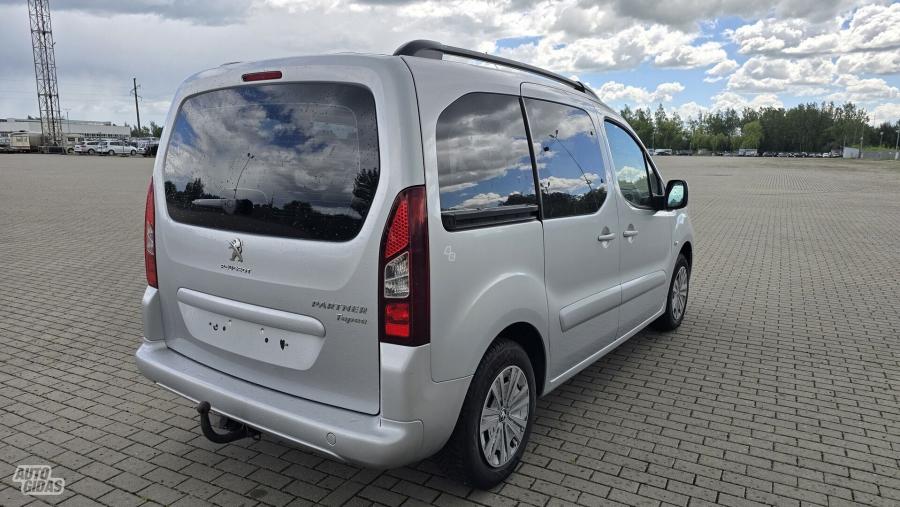 Pelēks Peugeot Partner 2012 Marijampole, ar dzinēja tilpumu 1.60 L un nobraukumu 209 tūkst. km par 3300 €, foto 6 vietnē AUTOMOTO.COM.LV