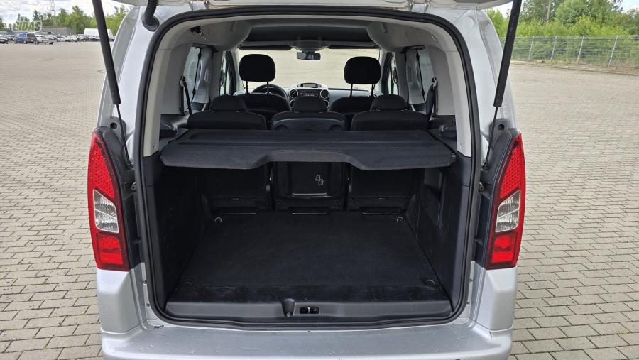 Pelēks Peugeot Partner 2012 Marijampole, ar dzinēja tilpumu 1.60 L un nobraukumu 209 tūkst. km par 3300 €, foto 19 vietnē AUTOMOTO.COM.LV