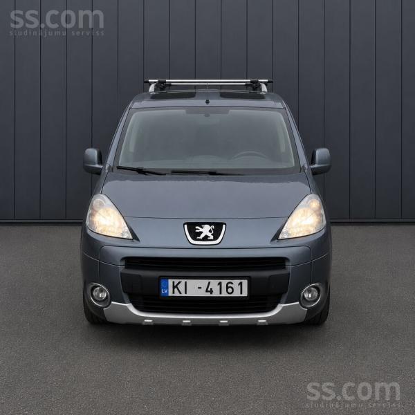 Pelēks Peugeot Partner 2012 Rīga, ar dzinēja tilpumu 1.60 L un nobraukumu 355 tūkst. km par 3900 €, foto 2 vietnē AUTOMOTO.COM.LV